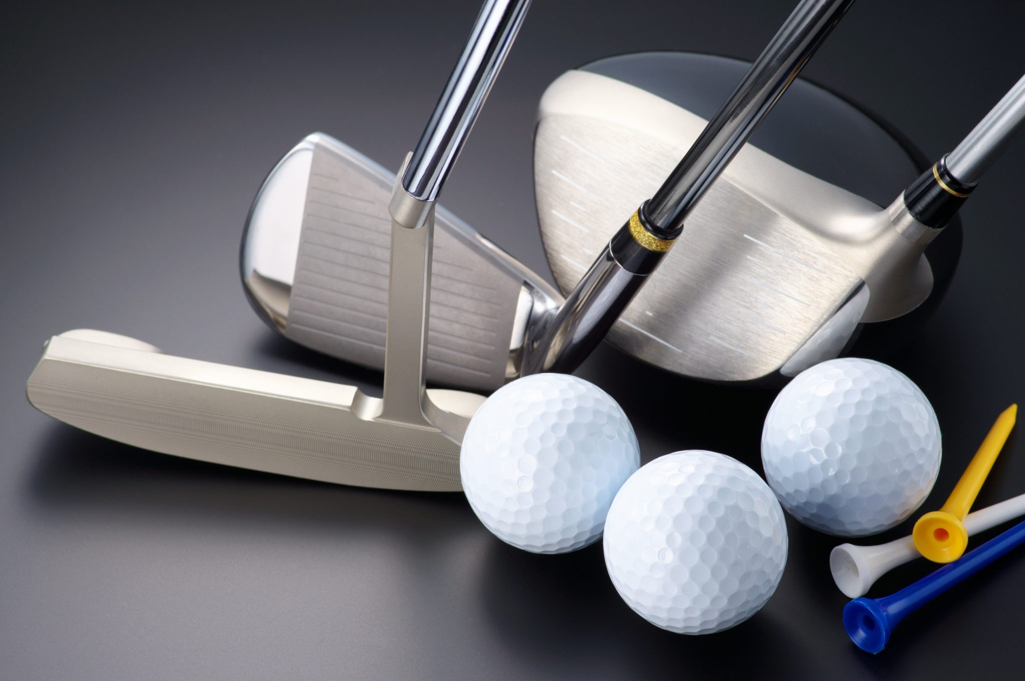 The Evolution of Golf Equipment - Essential Golf