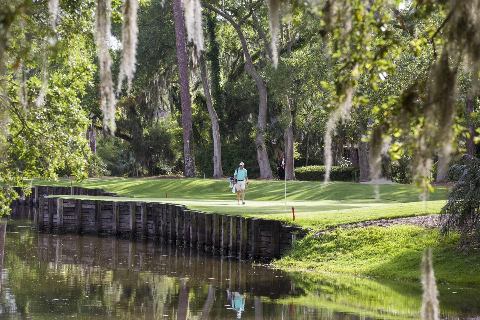 The Finishing Hole: Lee Pace's Great Golf Courses - Essential Golf