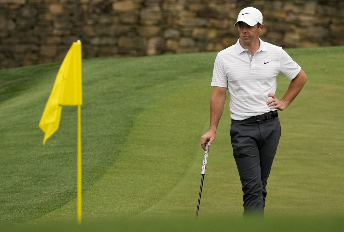 Top Ten Most Beautiful Female Golfers - Essential Golf