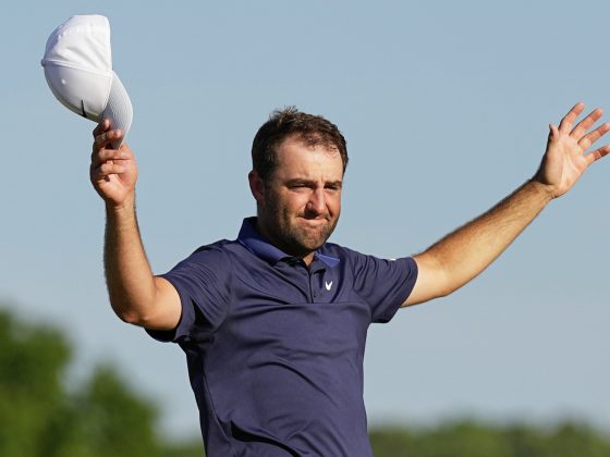 Top Ten Most Handsome Male Golfers - Essential Golf