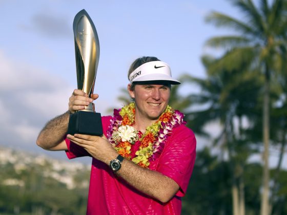 Top Ten Most Beautiful Female Golfers - Essential Golf